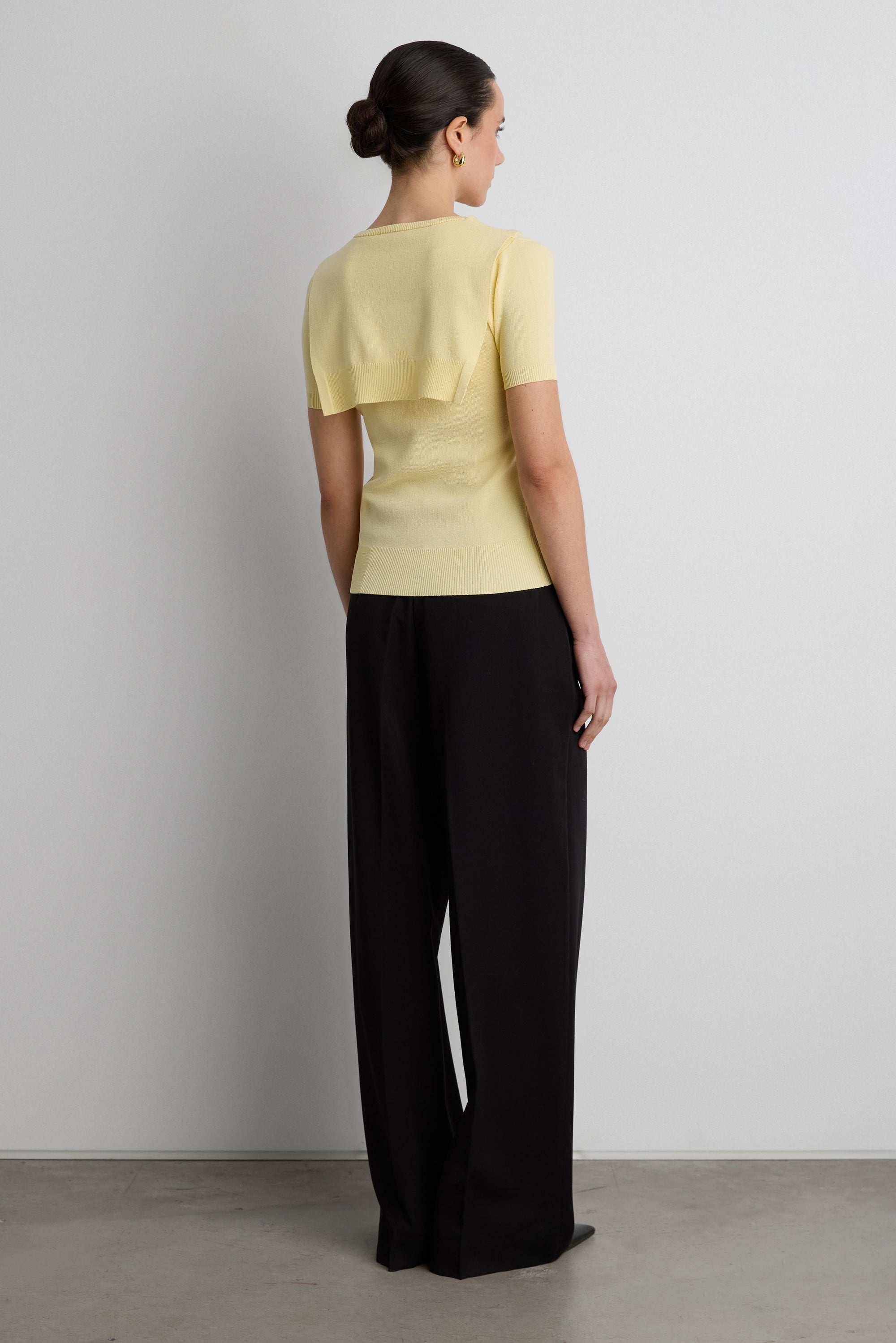 Short Sleeve Sweater With Tied Front Effect | OAK + FORT